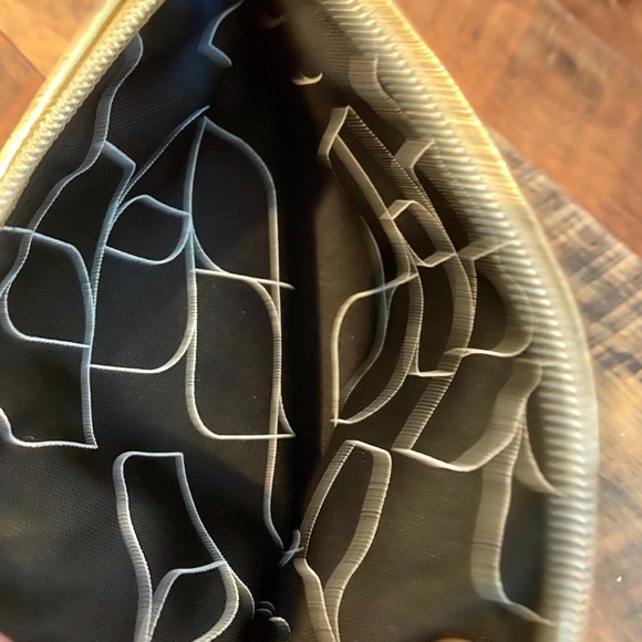 Hayward & Hopper | Bags | Hayward Hopper Bundle Of Two 2 Cosmetic Bags ...